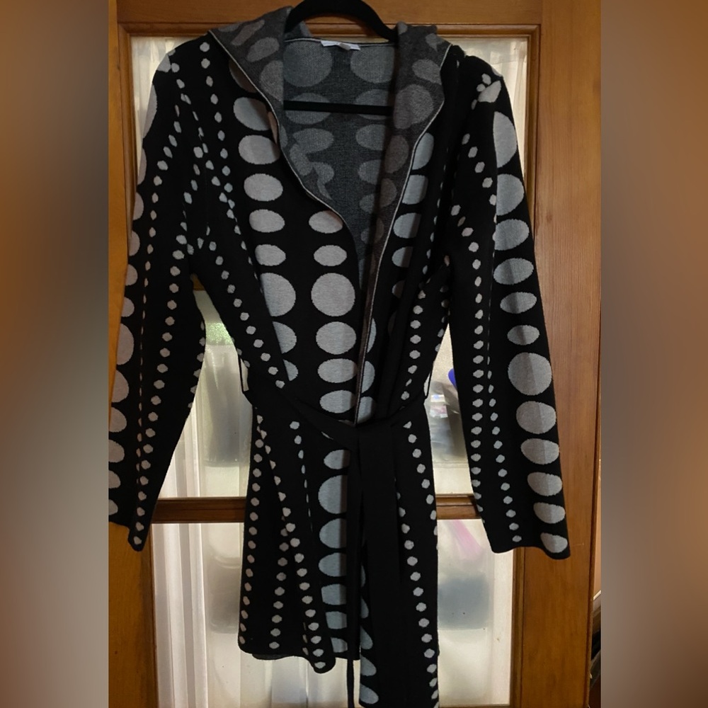 Beautiful Sioni Black And Grey Polka Dot Wrap Sweater… - Gem